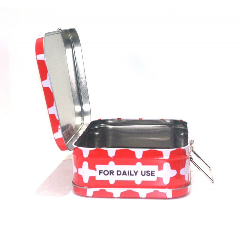 Metal lunch box with handle